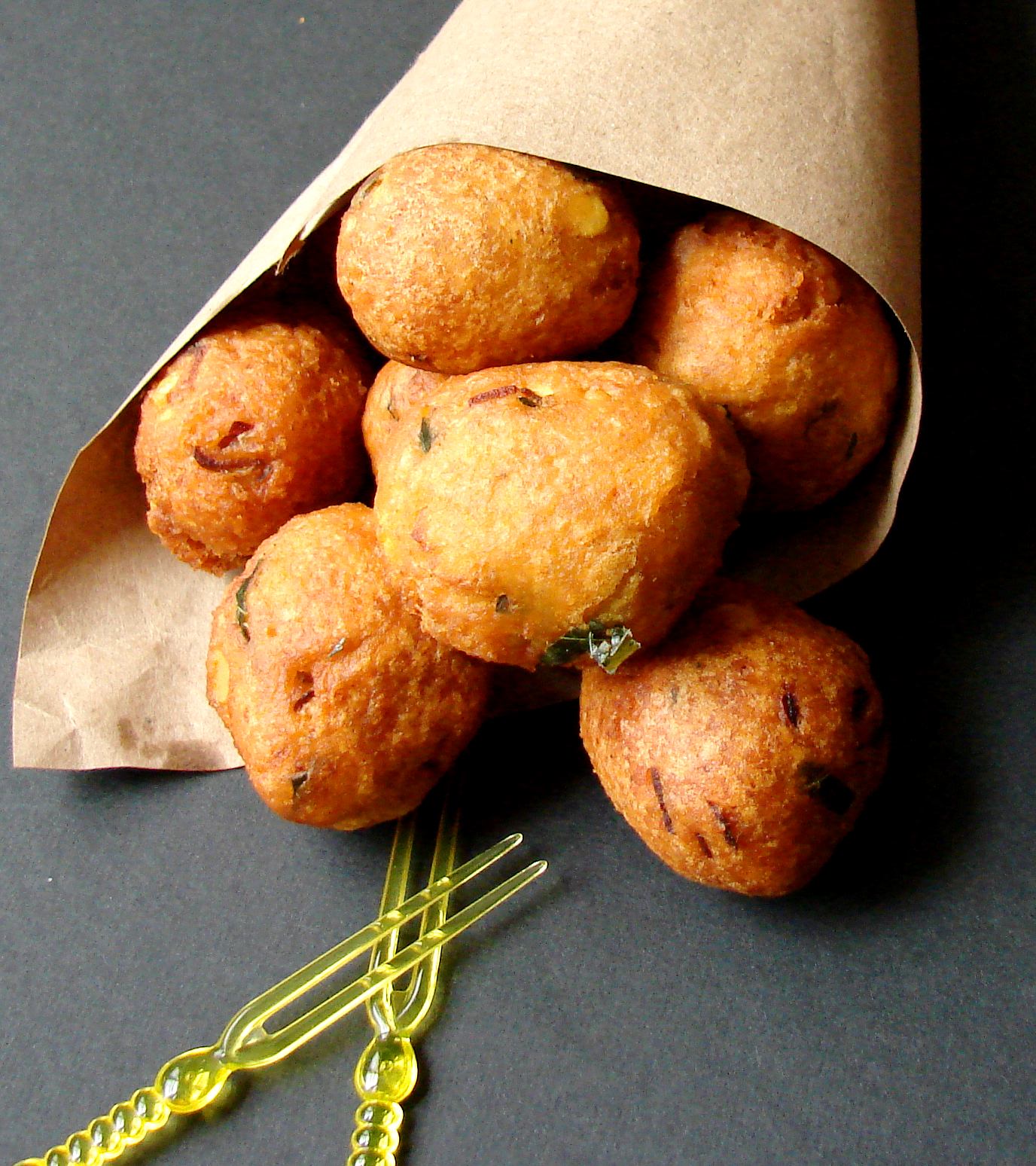 Kaara Vada~ A Guest Post for Dhyuthi's Melange