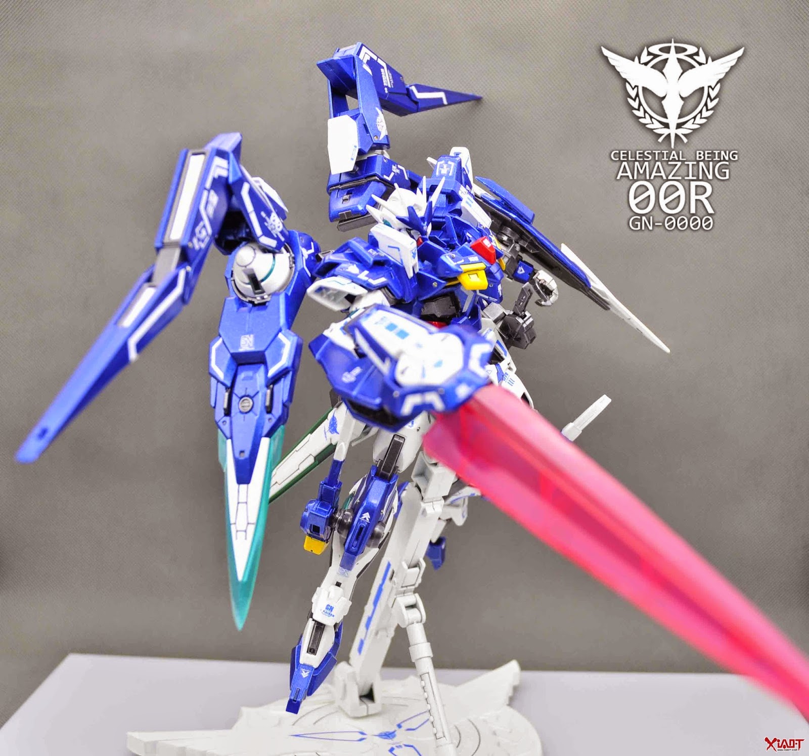 GUNDAM GUY: 1/100 Amazing 00 Raiser - Custom Build