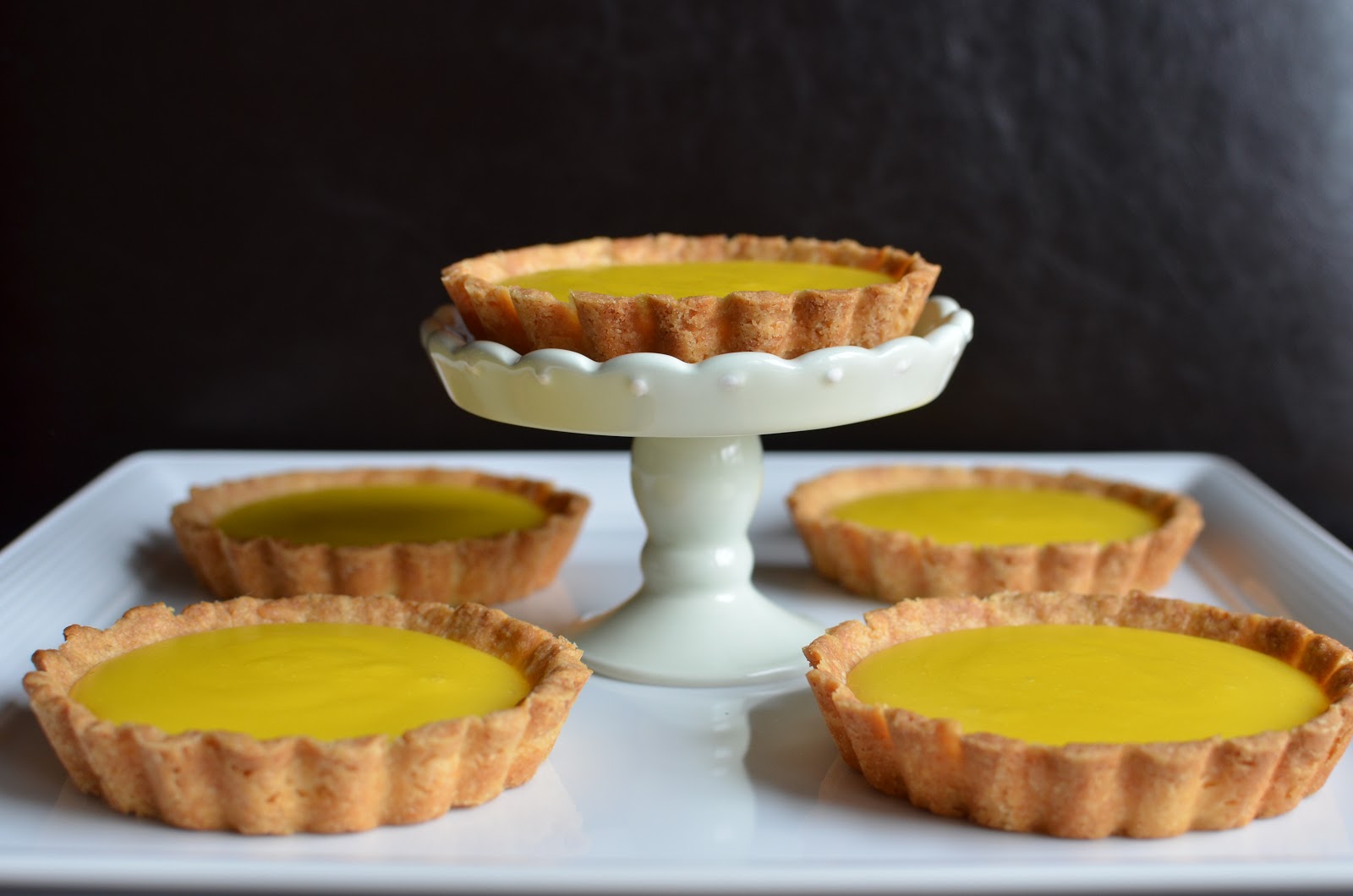 Playing with Flour: Meyer lemon tartlets