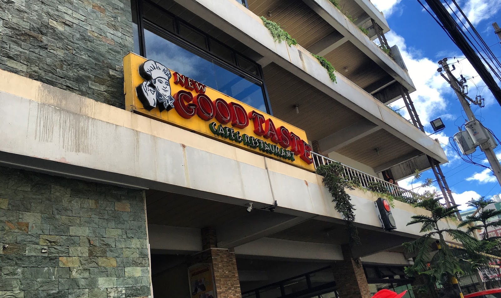 Life Saver: Good Taste Café and Restaurant