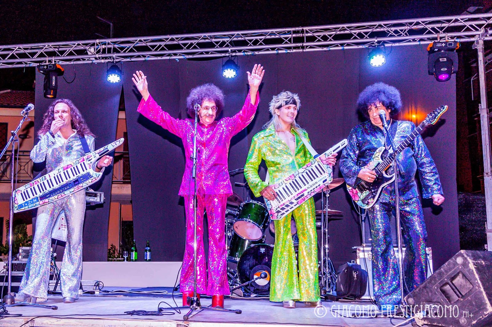 Gossip e Spettacolo - www.inciucio.it: ”ANIMA MIA” DEI CUGINI DI ...