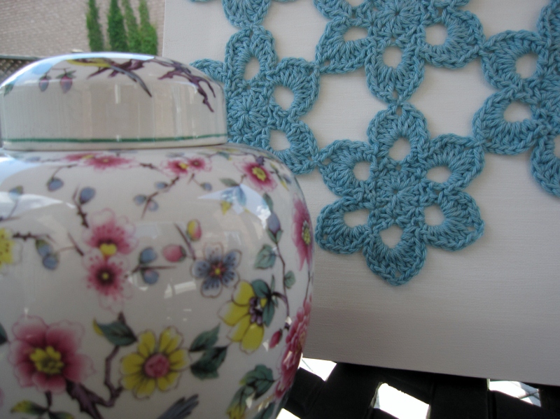 Modern Grace Design: Crochet Art