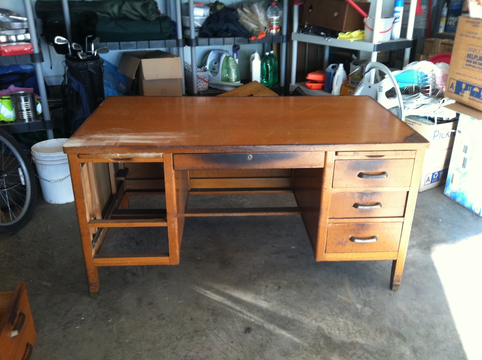 Dobber-Blog 3: New Hobby Desk