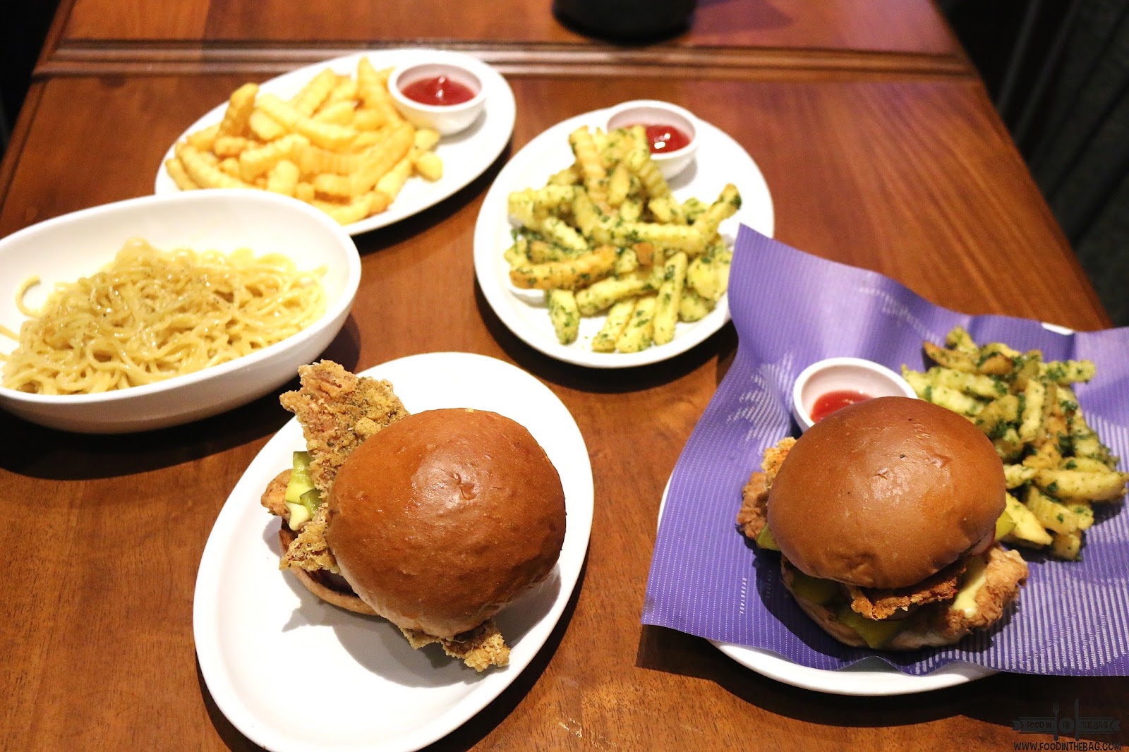 FOWLBREAD: BGC'S Newest Chicken Sandwich Place | Food In The Bag