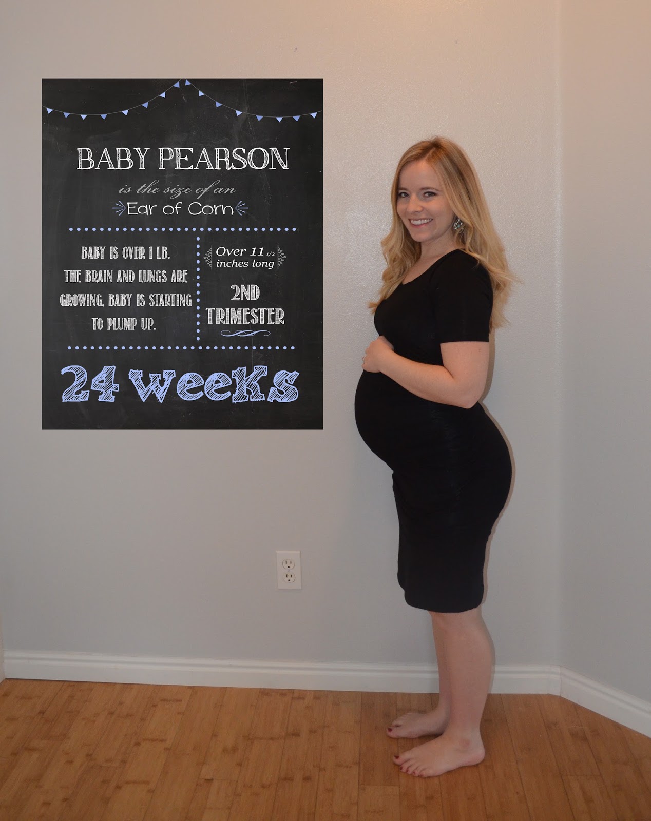 I Heart Pears: 24 weeks pregnancy chalkboard