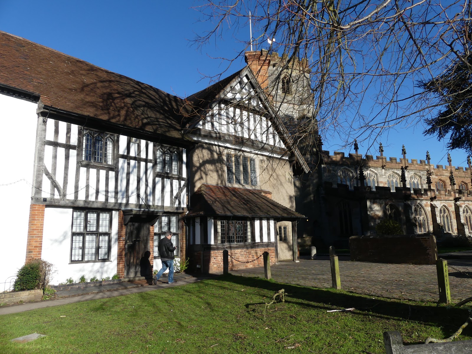 Ragged Robin's Nature Notes: Snowdrops at St Mary's Temple Balsall