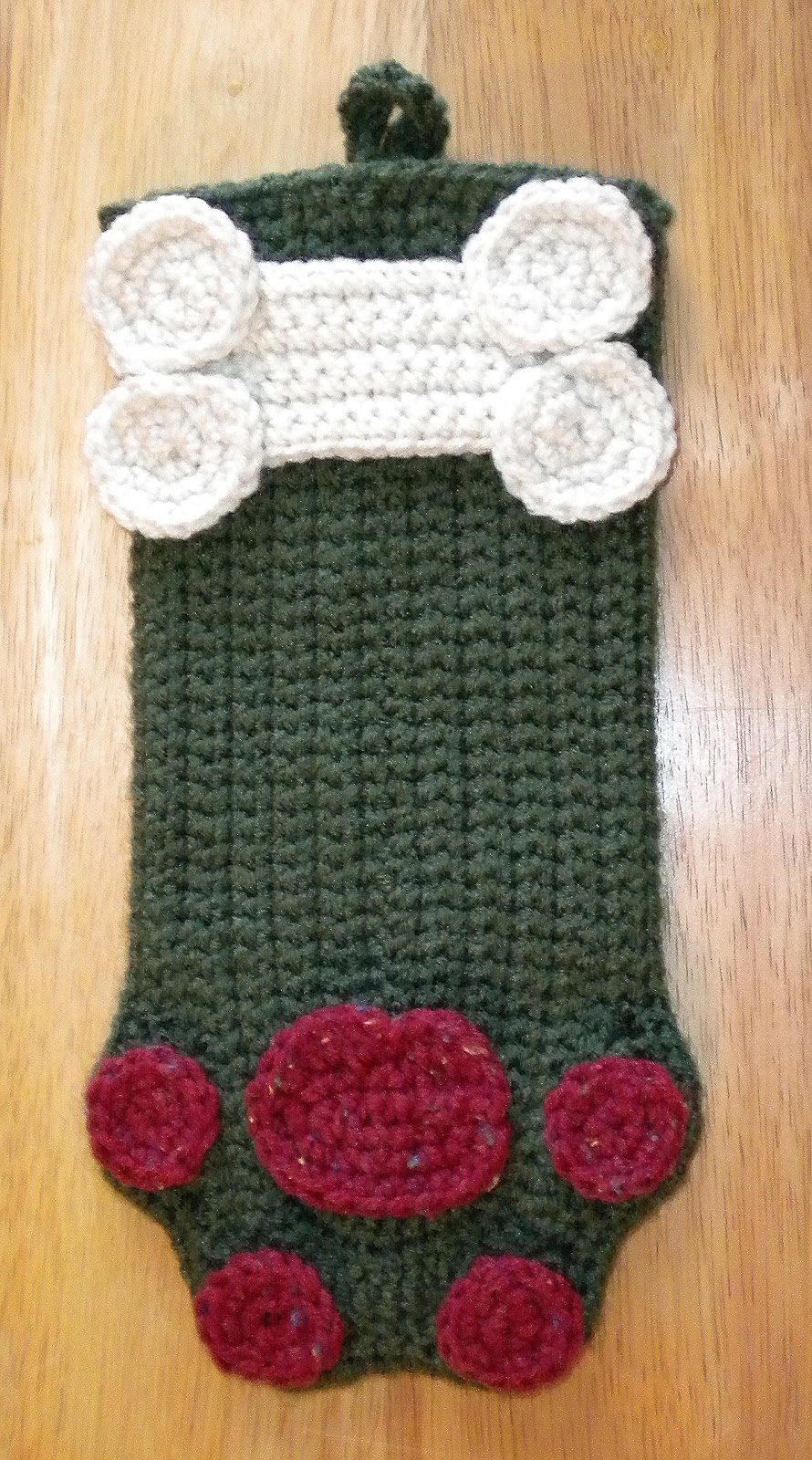 Crochet Goddess: Dog Paws Pet Stocking