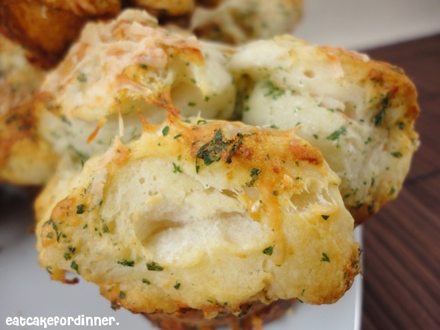 Eat Cake For Dinner: Mini Garlic Monkey Breads
