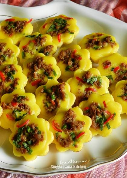 Kuih Cara Berlauk - Singgahsana Kitchen