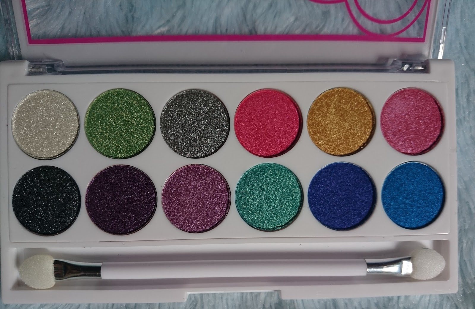 City Color Intense Shine Palette - God is Good all the time