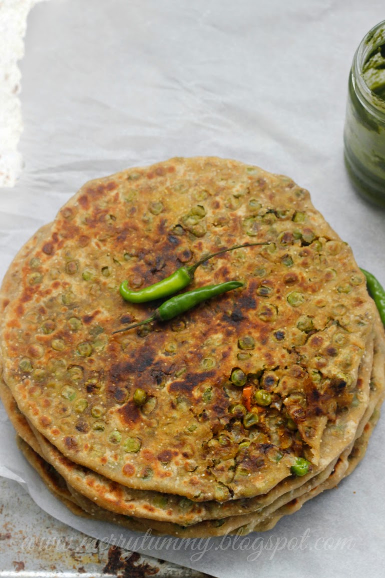 Merry Tummy: Whole Wheat Matar Kulcha
