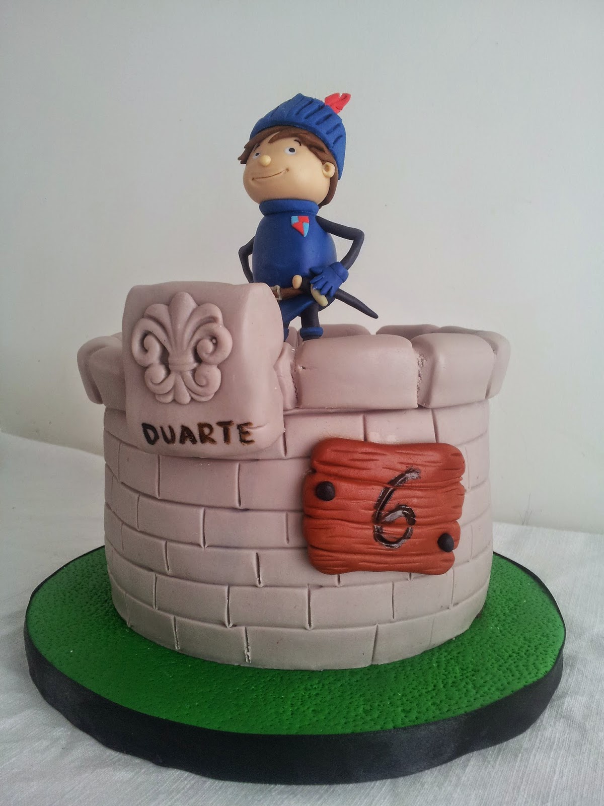 Cavaleiro Mike - Bolo do Duarte - Lara Correia, Cake Girl