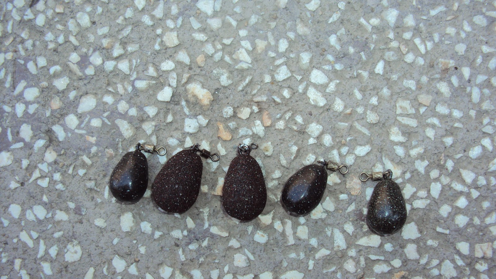 MONTURI DE CRAP: Vanzare Plumbi