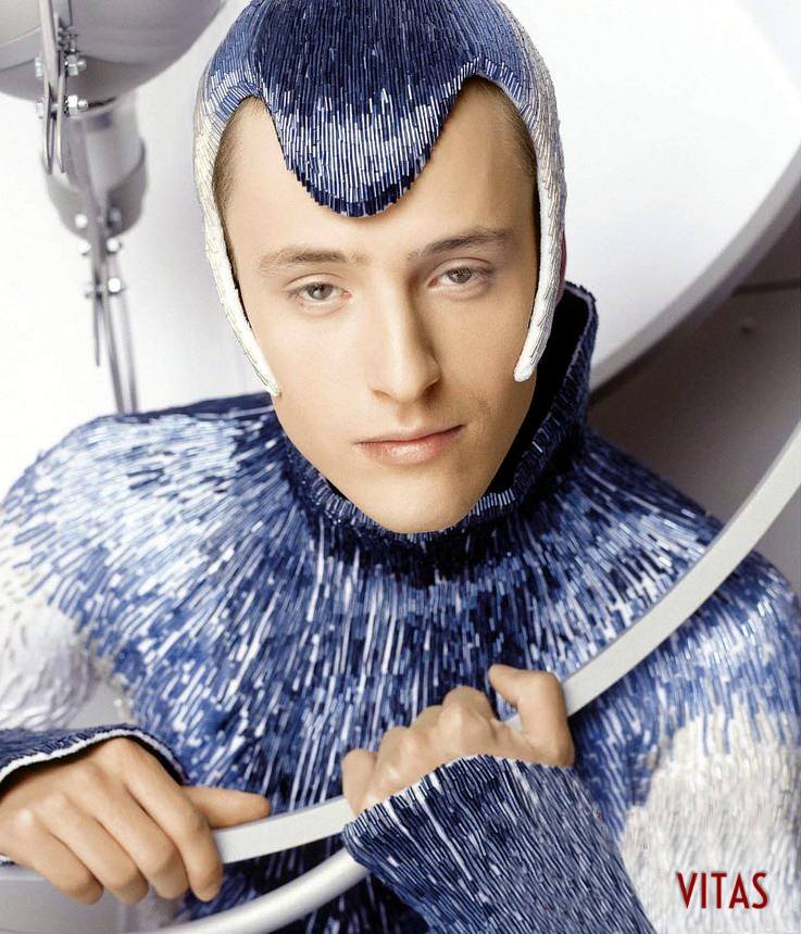 Interrogatório: EntreVITAS - Entrevista com o cantor russo Vitas para o ...