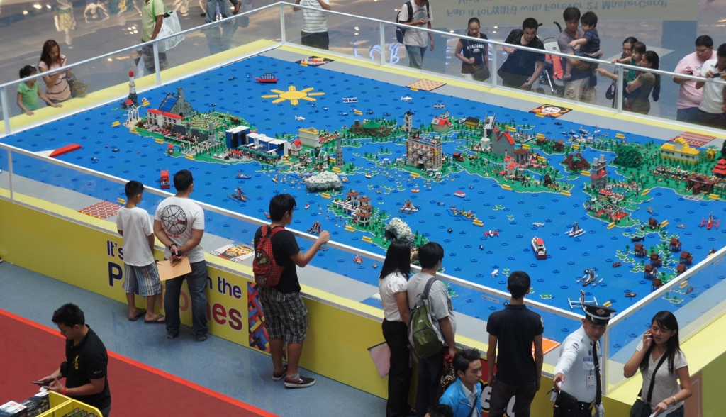 OUR PHILIPPINE TREES: Lego is More Fun in the Philippines