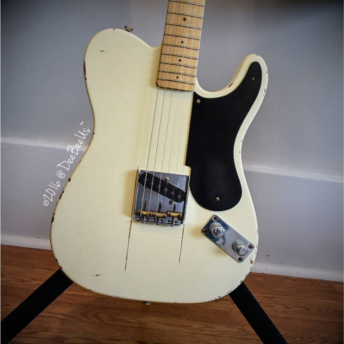 STOMP BOX STEALS: THE FIRST TELE....EVER MADE.... 3 TUNERS ASIDE HEADSTOCK?