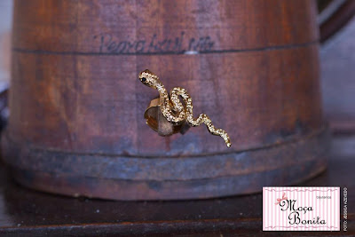 Moça Bonita: Snakes