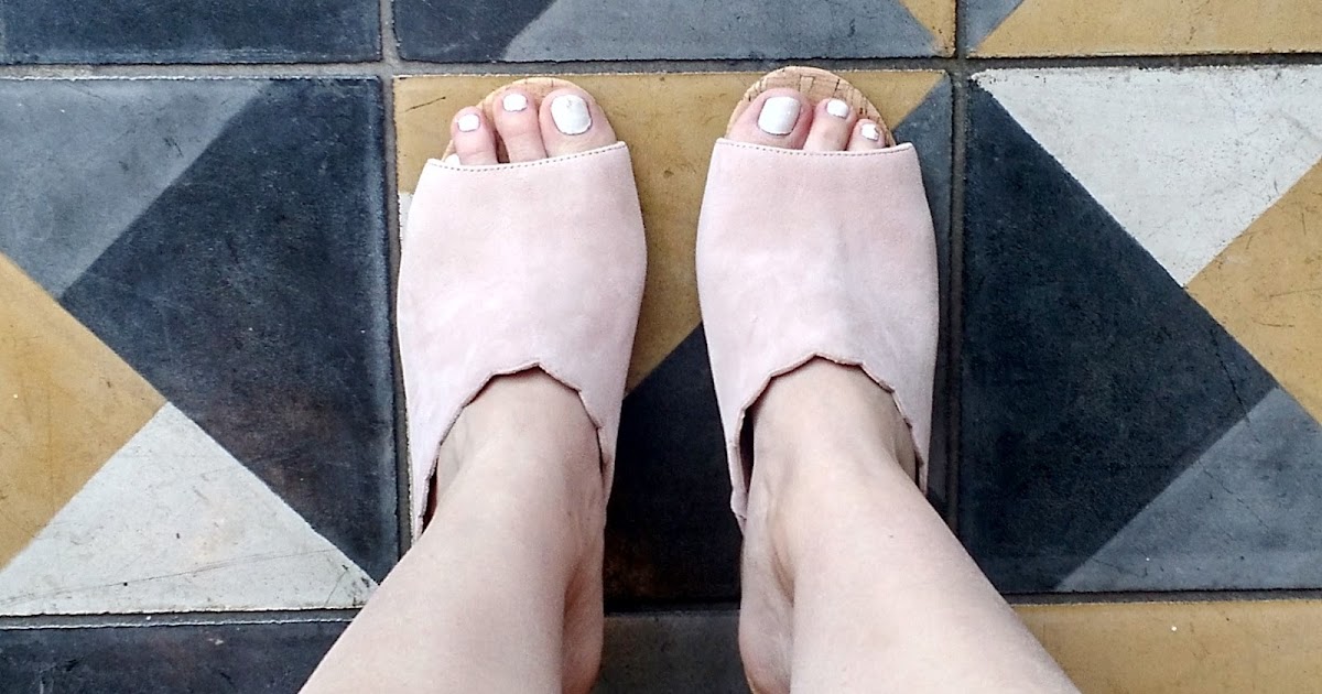 Texas Sass: Marc Fisher Mules