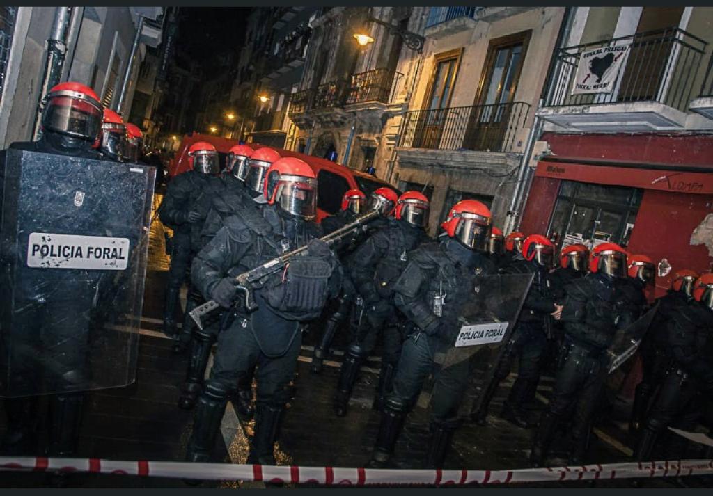 COLECCIONISMO POLICIAL: POLICÍA FORAL DE NAVARRA