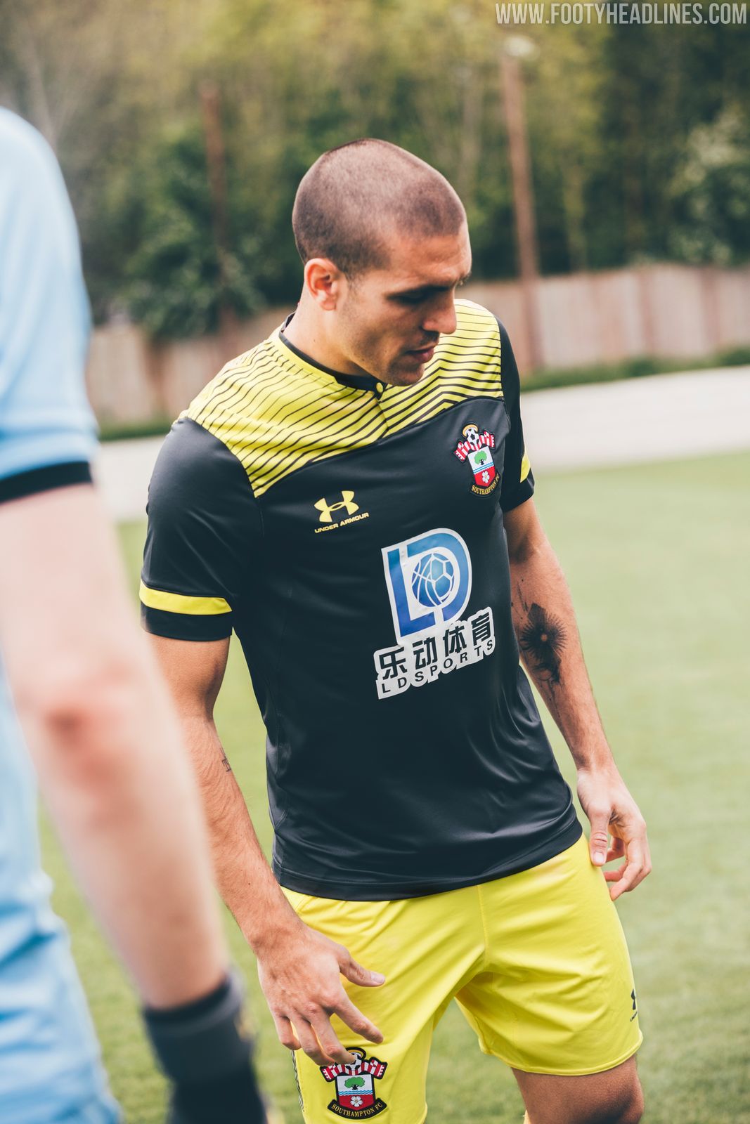 Southampton 19-20 Home, Away & Third Kits Revealed - Footy Headlines