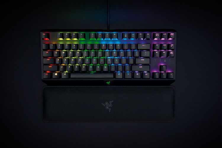 Razer Introduces Ergonomic Keyboard Rest For Gamers