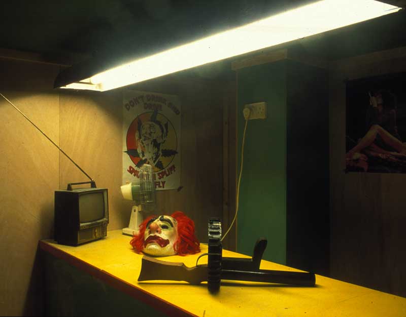 The Sondry Folk: Hillbilly Heaven: Mike Nelson's Coral Reef