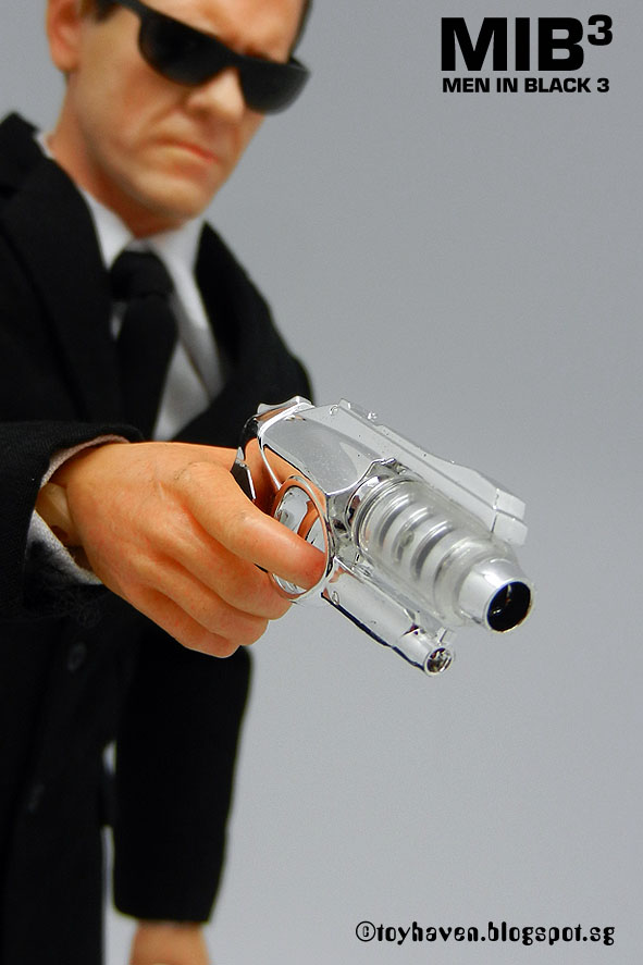 toyhaven: Review Dragon Models (DML) MIB3 (Men in Black 3) Josh Brolin ...