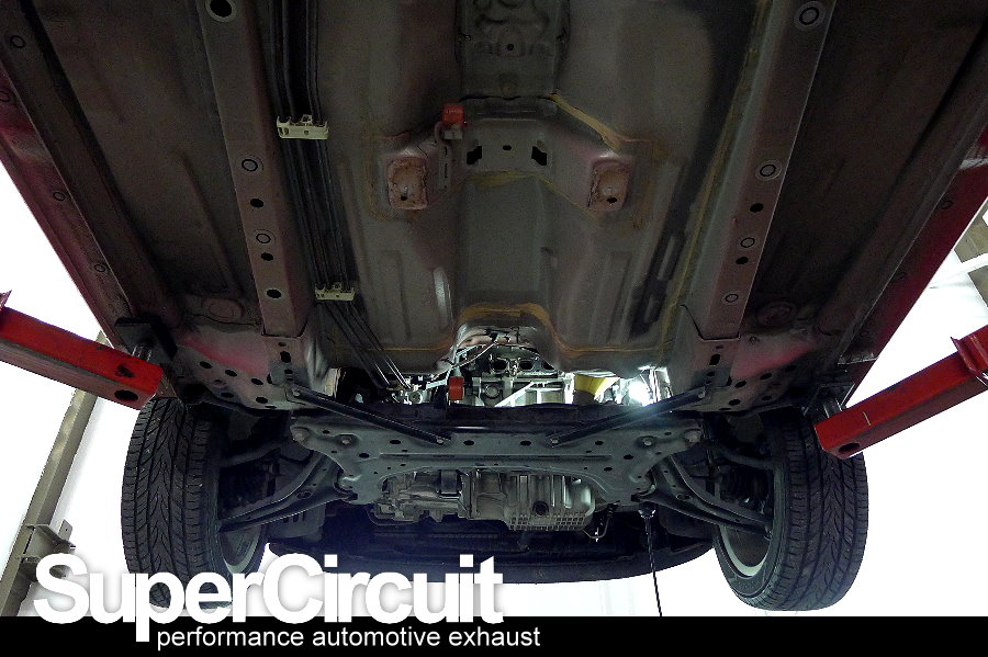 SUPERCIRCUIT Exhaust Pro Shop: Ford Fiesta 1.5L Exhaust Headers/ Extractor