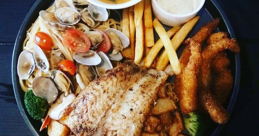 Western Food Cafe Di Cheras