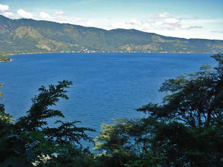 P11: Lago de Coatepeque