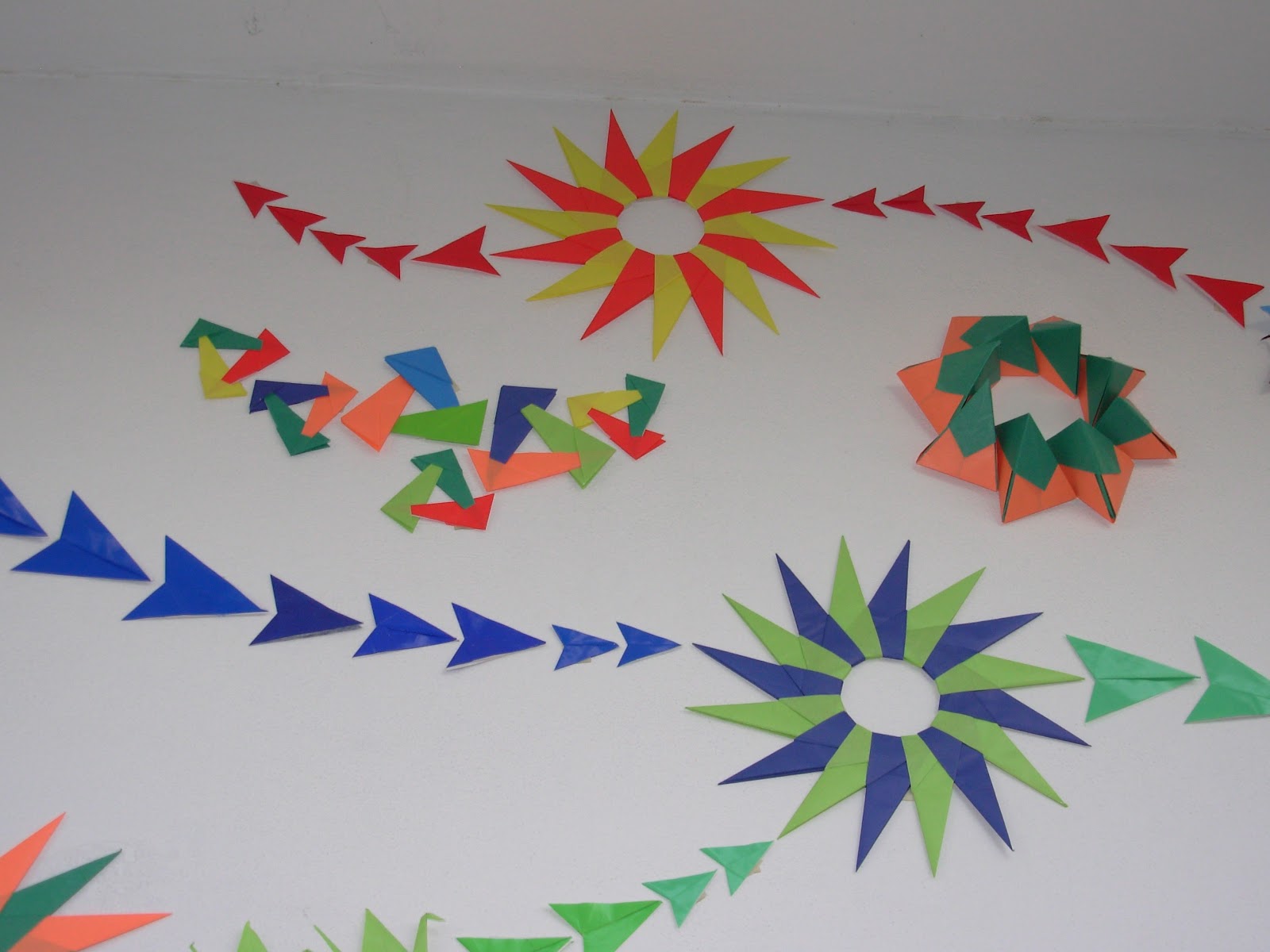 OrigamiAna: "Ciclo 33" Origami Mural