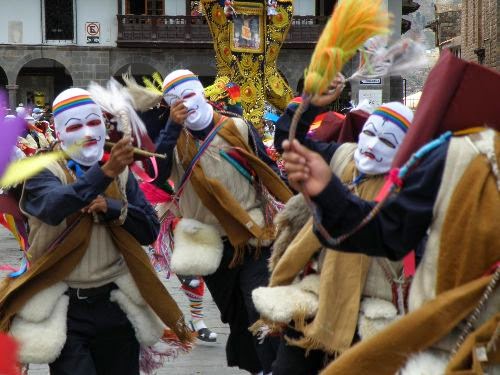 Ukuku, entre la luz y la oscuridad