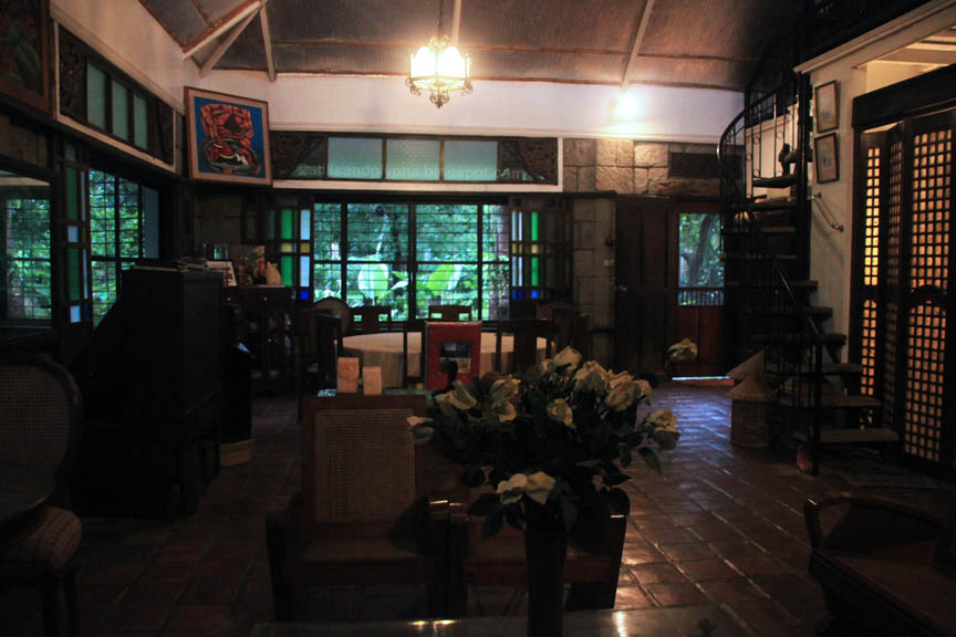 Stills and Glyphs: Pahinga Riverside Retreat House: the name says the Rest