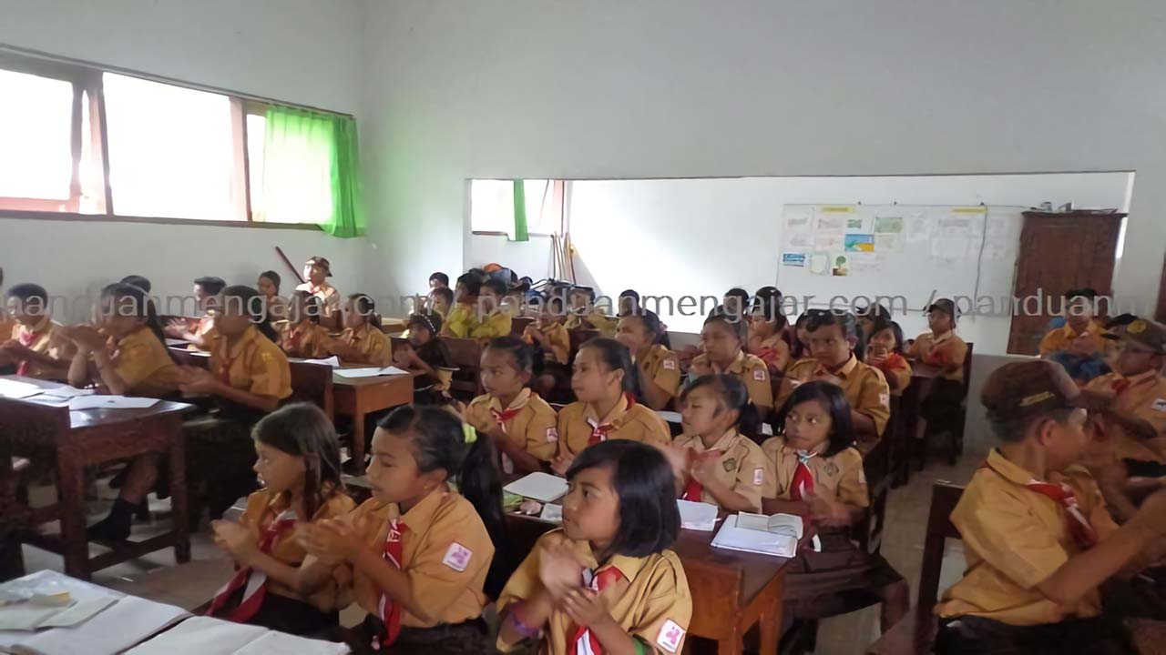 Cara Cepat Mengkondisikan Siswa Yang Ramai Di Kelas Kurang Dari 5 Detik