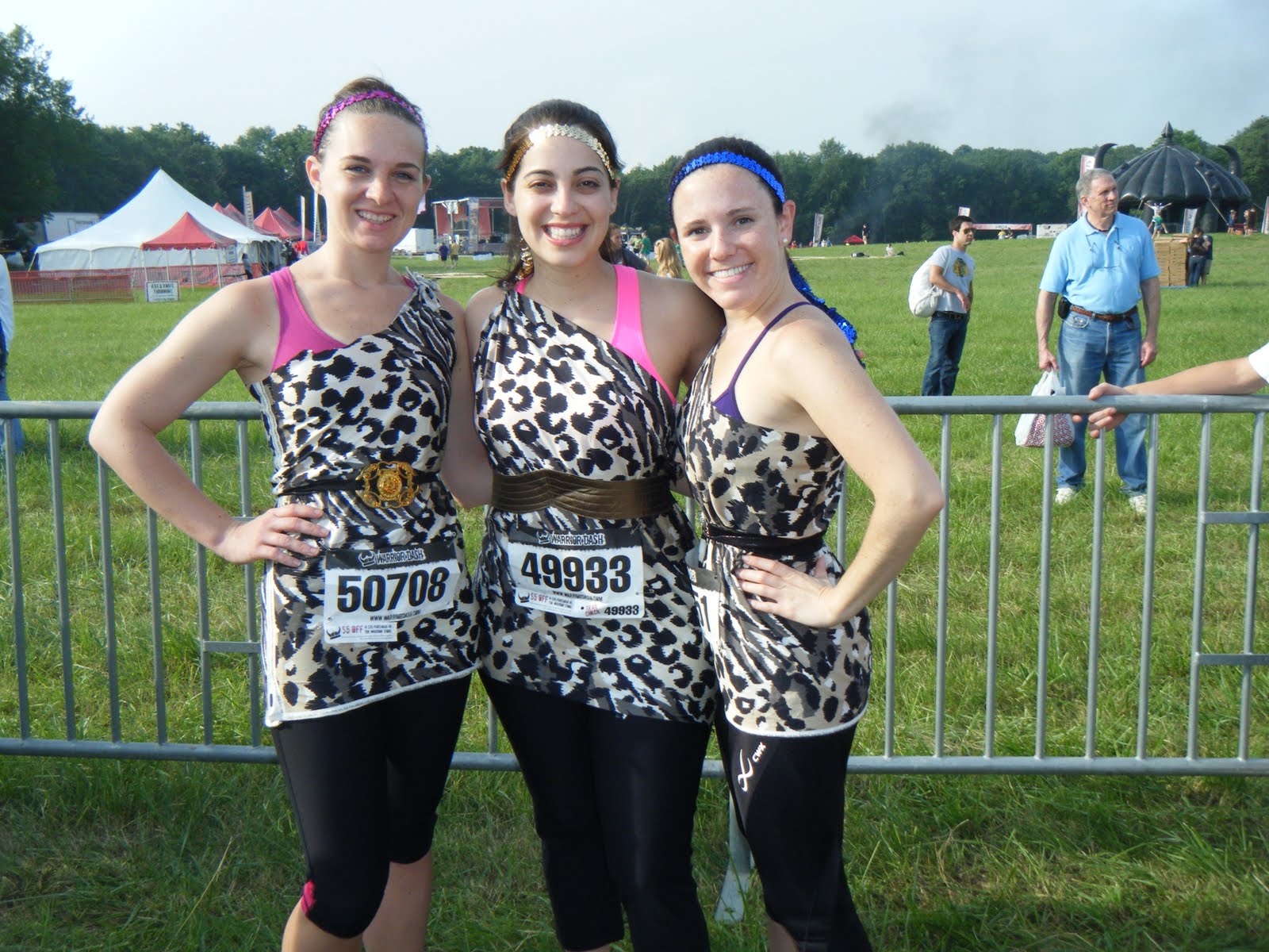 The Madness of the Race: Warrior Dash Midwest 2011 - Race Roundup!