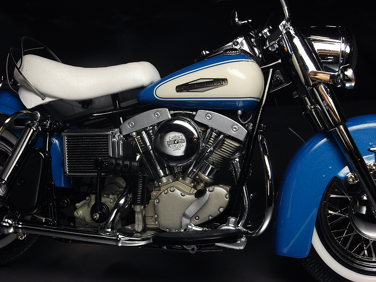 課長睪耕作: 1/10 Harley-Davidson 7輛 [The Franklin Mint]