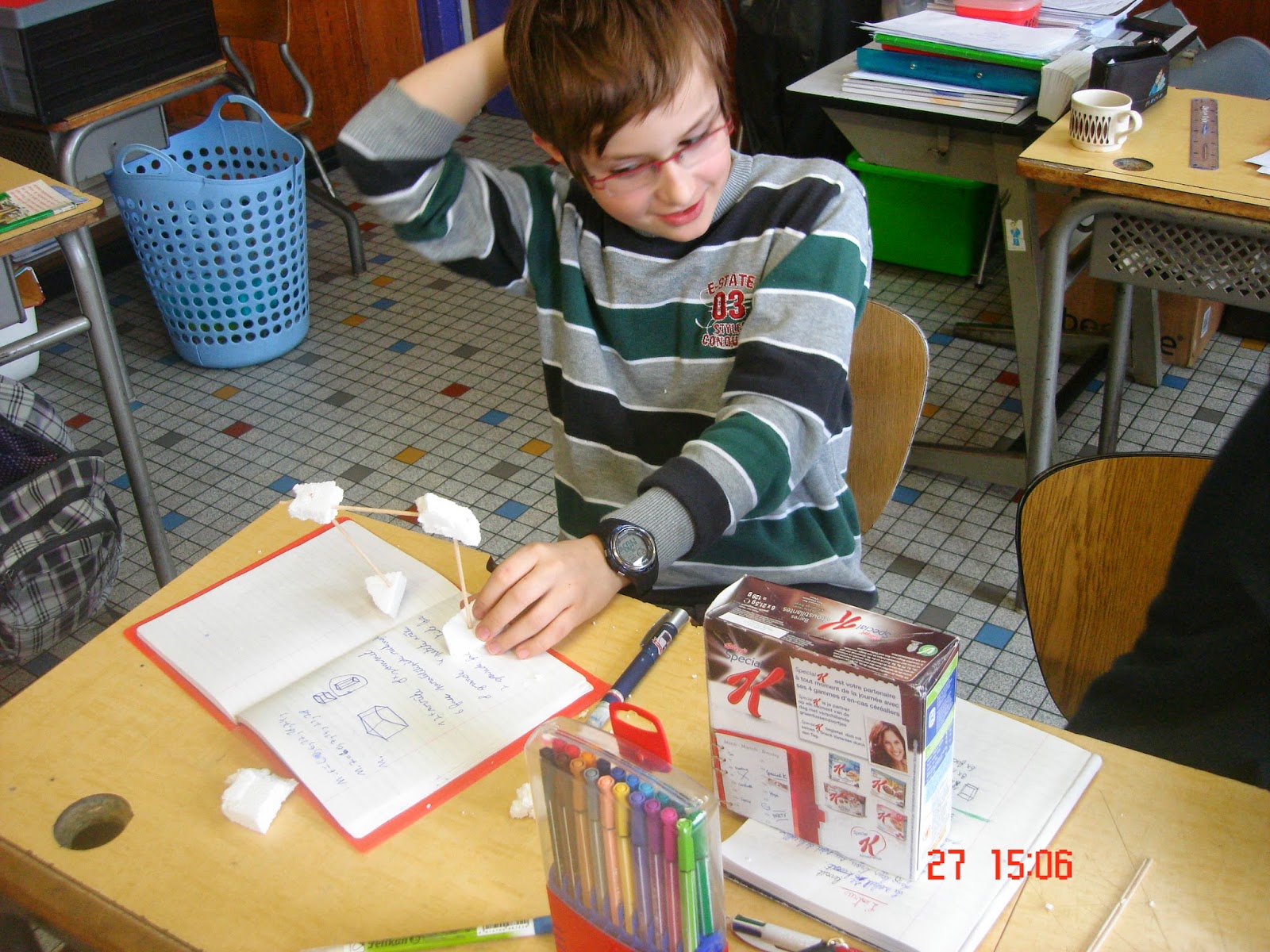 Ecole Saint-Louis de Brugelette: Le squelette des solides (5e/6e)