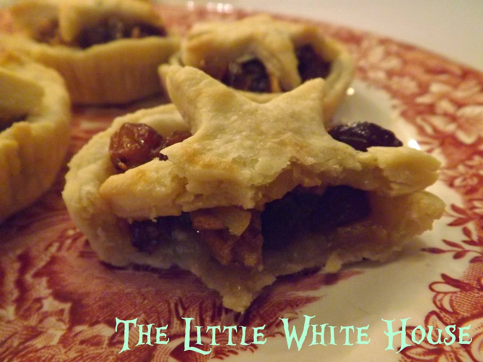 The Little White House On The Seaside: Christmas Bites