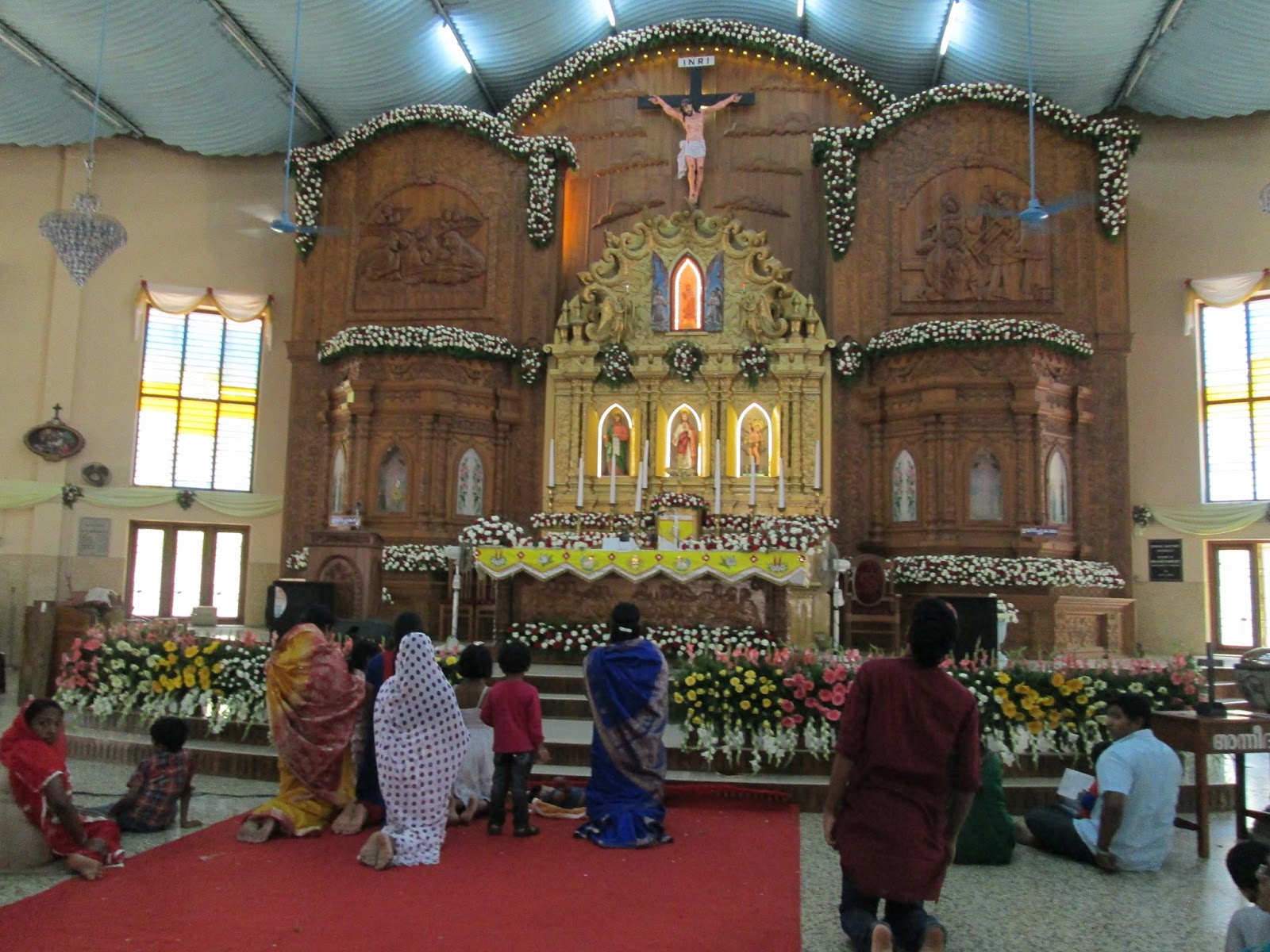 Pavaratty Church: May 2013