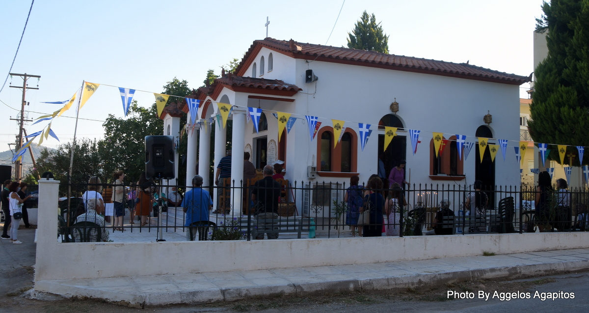 Evia halkida blog spot📷📷(elias thalassis): Ορθρος θεια Λειτουργια Ιερος ...