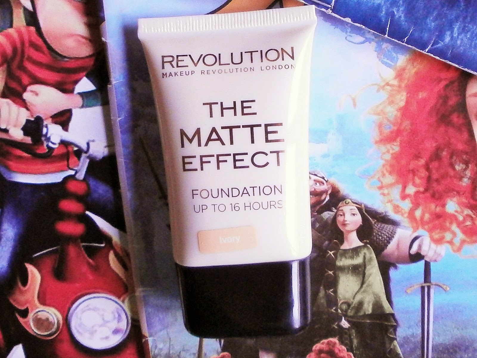 Makeup revolution: the matte effect foundation | Beauty & Dewdrop Blog