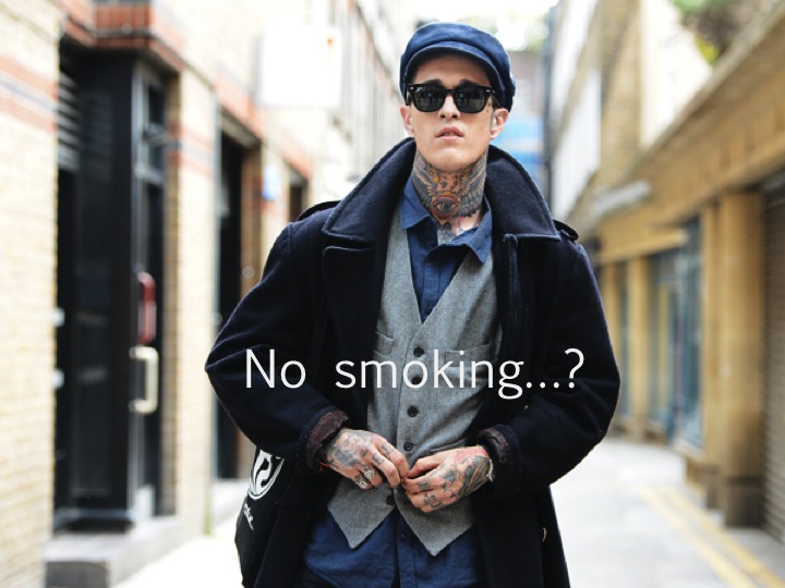 ROS.E.: Men smoking street style