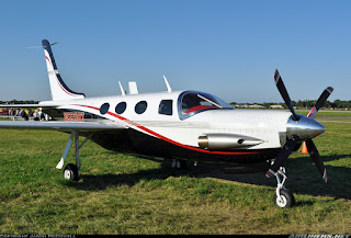 Cessnateur: Jet-Powered Aerostar Debuts