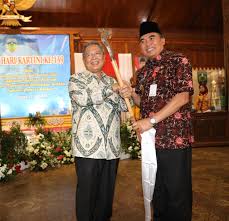 Benarkah Cucu-Cicit RA Kartini Hidup Susah? KONTRIBUTOR SEMARANG, NAZAR ...