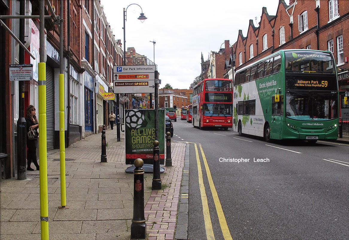 Busworld Photography: WMT 5405: Green Enviro Bus in Wolverhampton