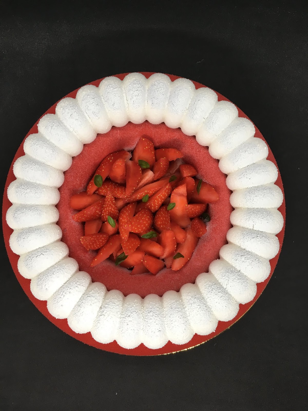 Entremets Fraise Basilic