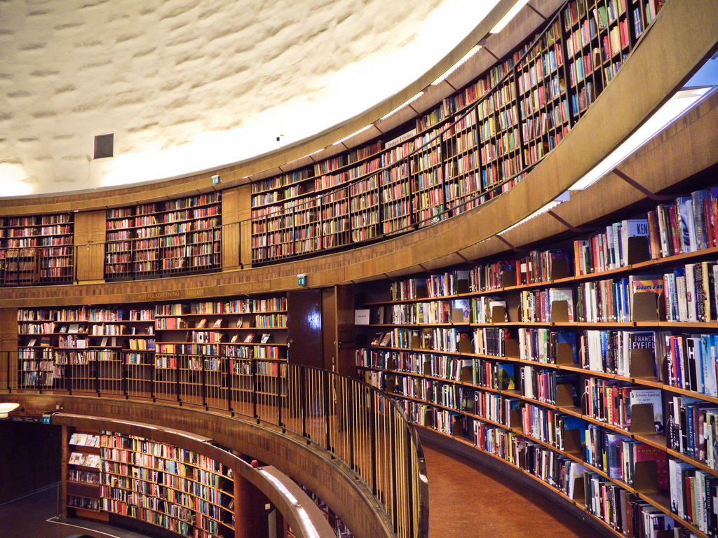 Redlines and Deadlines: Ten Libraries We Love