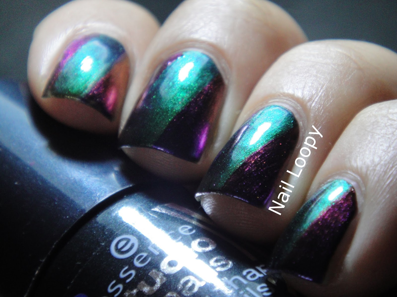 nail loopy: ILNP ULTRACHROME STRIPES