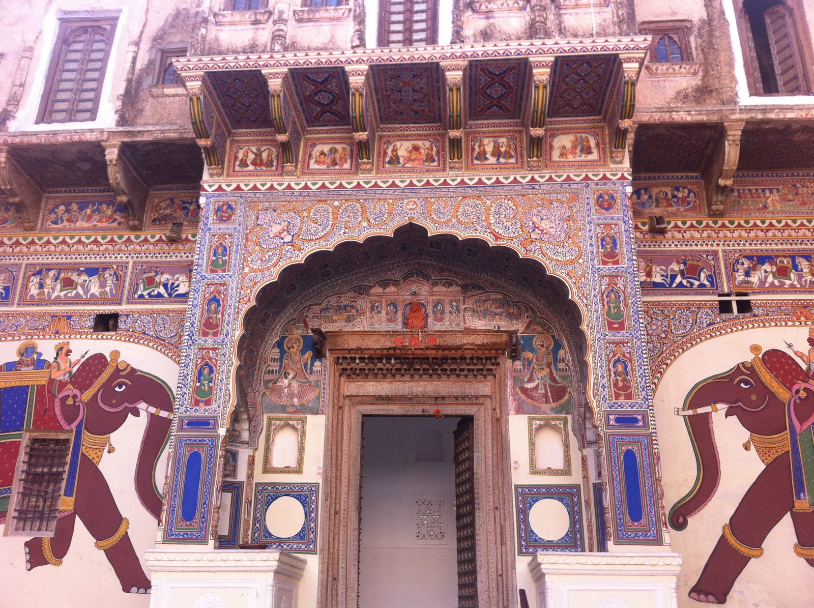 Jim & Happy : Haveli accommodation