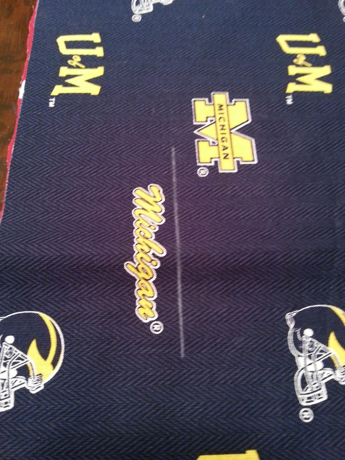 Mulvaneys in the Mitten: A "Dog Divided" Bandana Tutorial